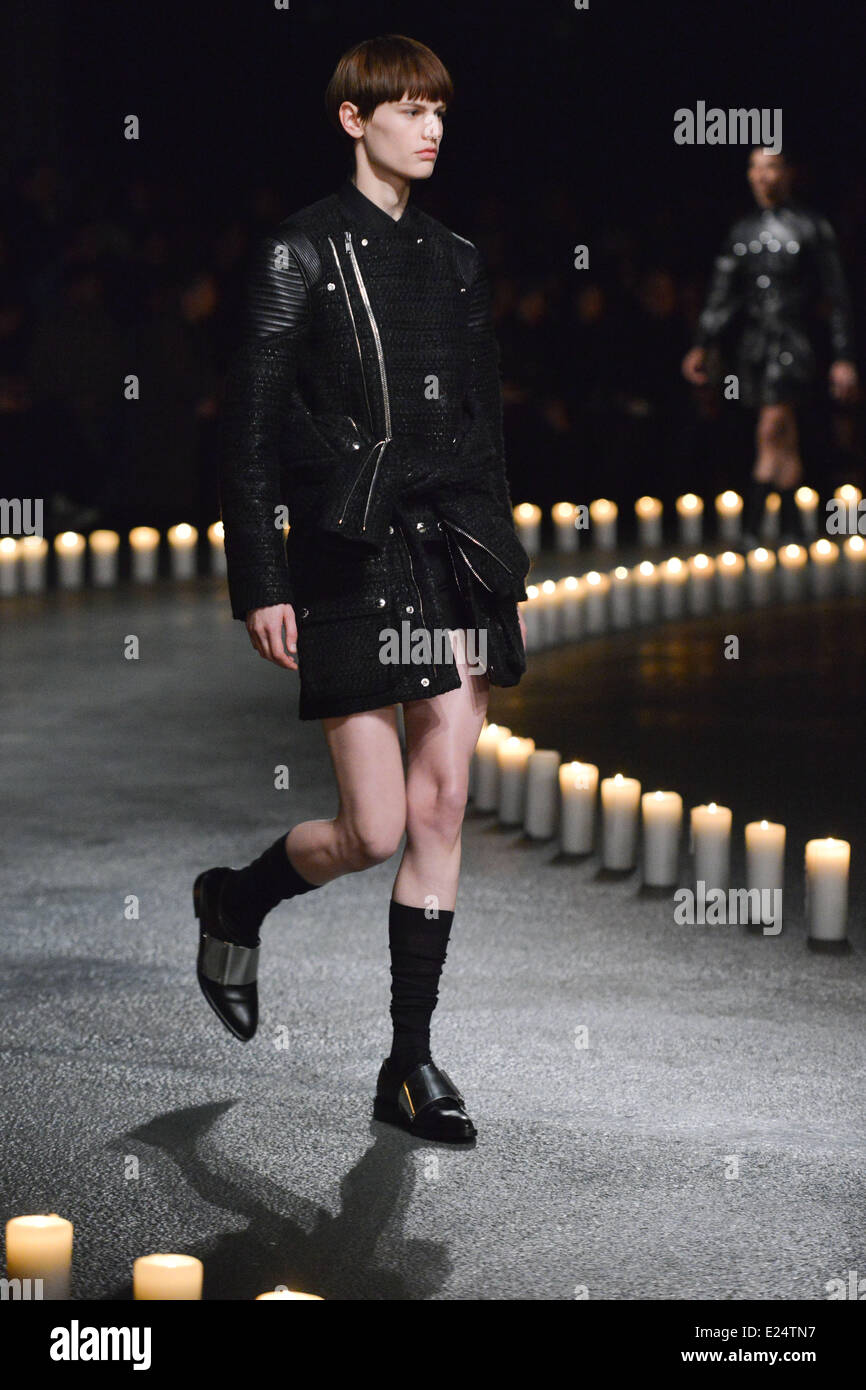 Paris Fashion Week Autumn / Winter 2013 - Givenchy Men -Catwalk Where ...