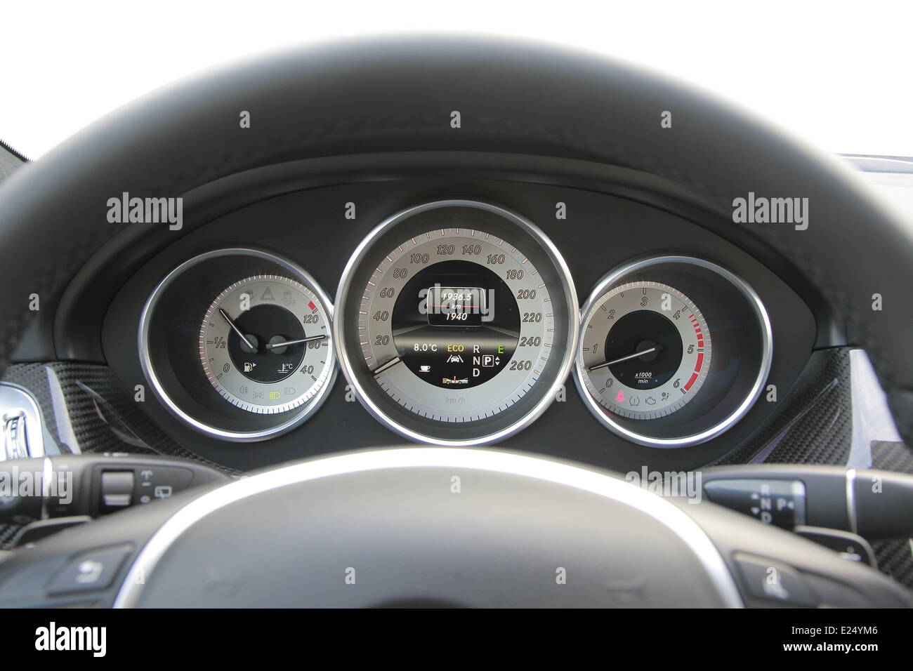 Mercedes cls 350 hi-res stock photography and images - Alamy