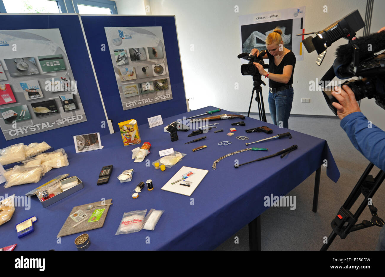 Dresden, Germany. 16th June, 2014. Customs officers present seized ...