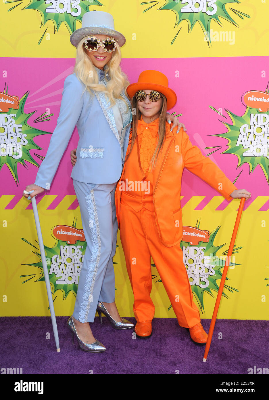 Kesha and louie sebert hi-res stock photography and images - Alamy