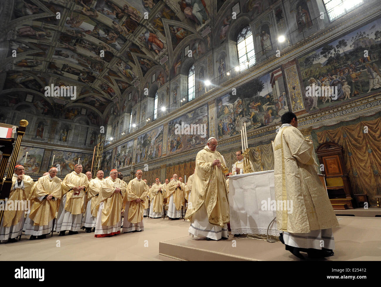 Jorge Mario Bergoglio at his first Mass with cardinals as Pope Francis ...