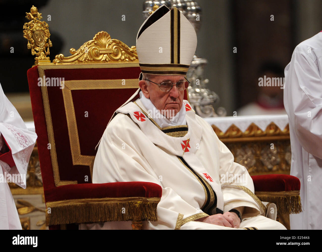 Pope Francis celebrates the Chrismal mass, Holy Thursday service, in ...