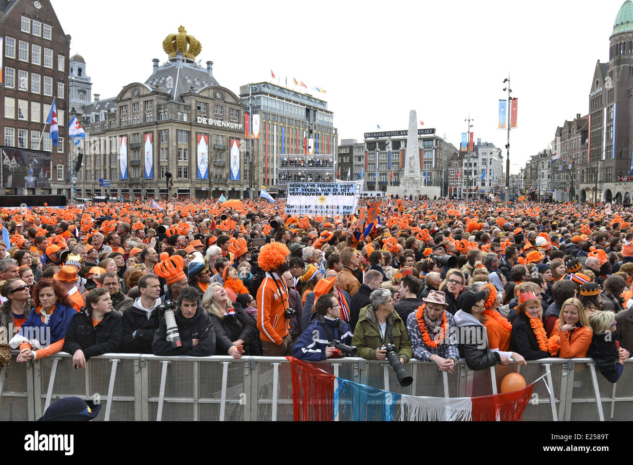 Members of the Dutch Royal family greet crowds after the abdication of ...