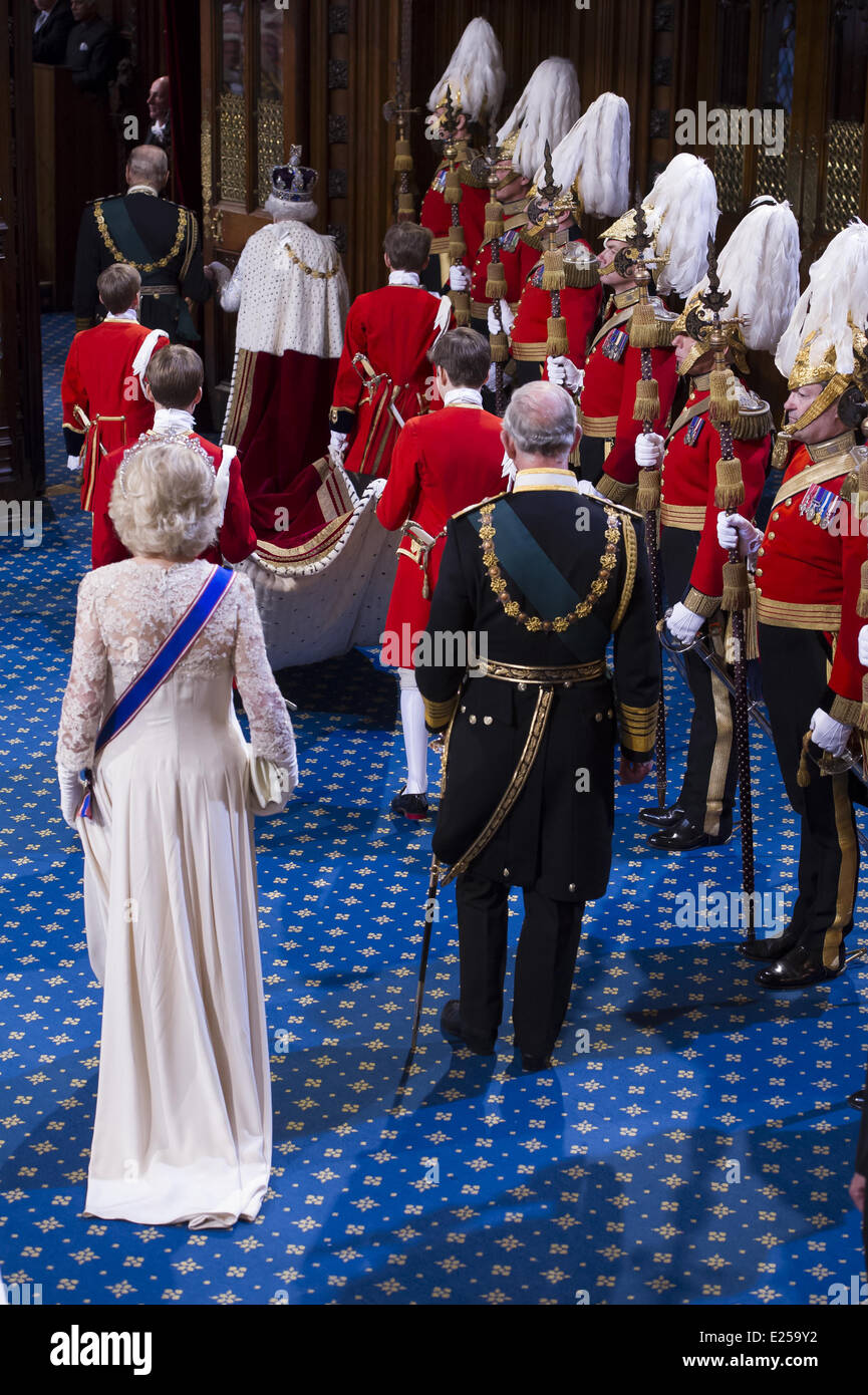 Queen Elizabeth arrives for the annual State Opening of Parliament ...