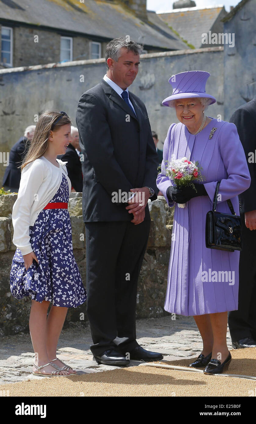 Britain's Queen Elizabeth visits St Michael's Mount in Cornwall ...
