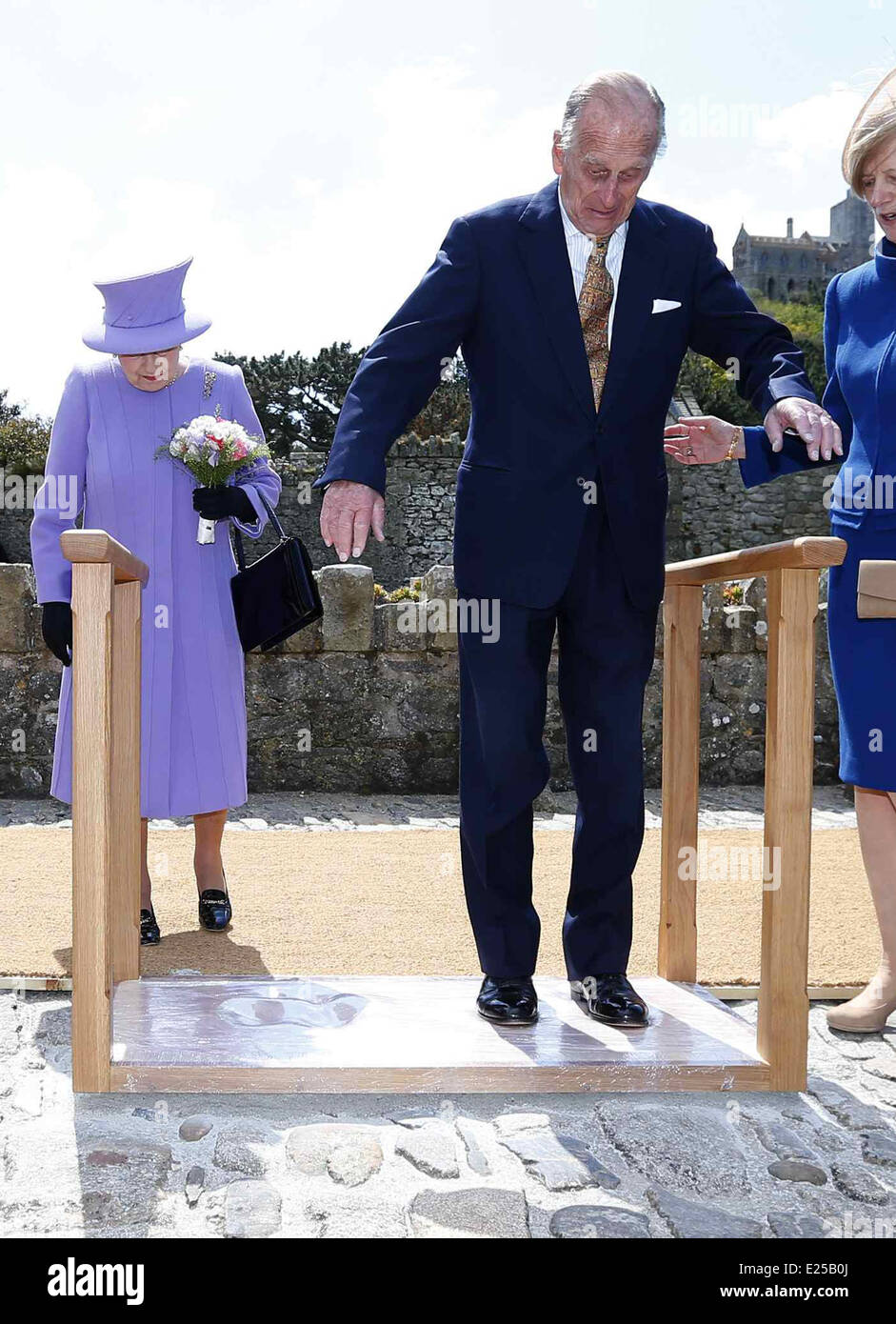 Britain's Queen Elizabeth visits St Michael's Mount in Cornwall ...
