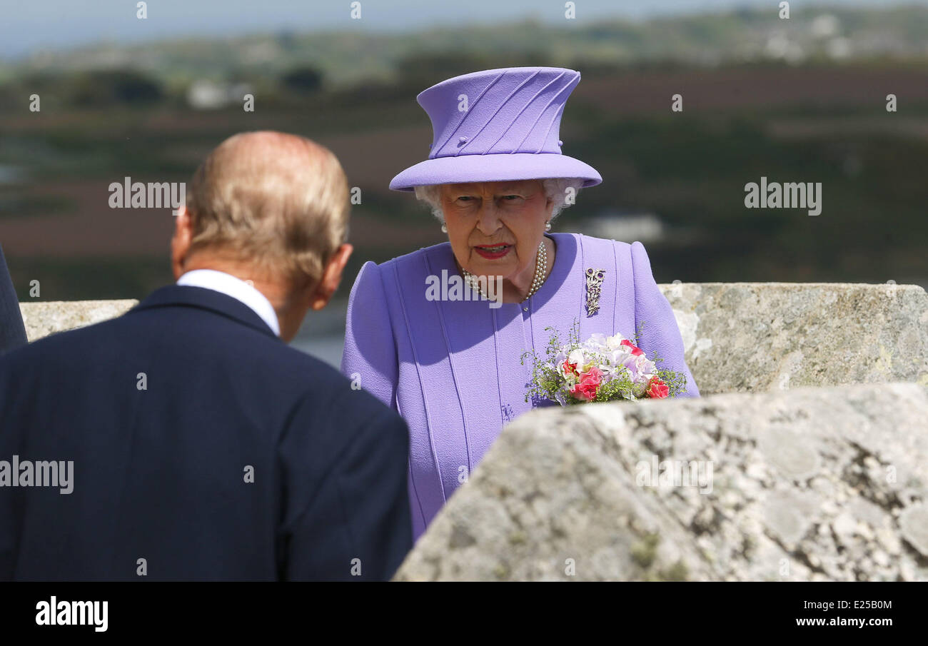 Britain's Queen Elizabeth visits St Michael's Mount in Cornwall ...