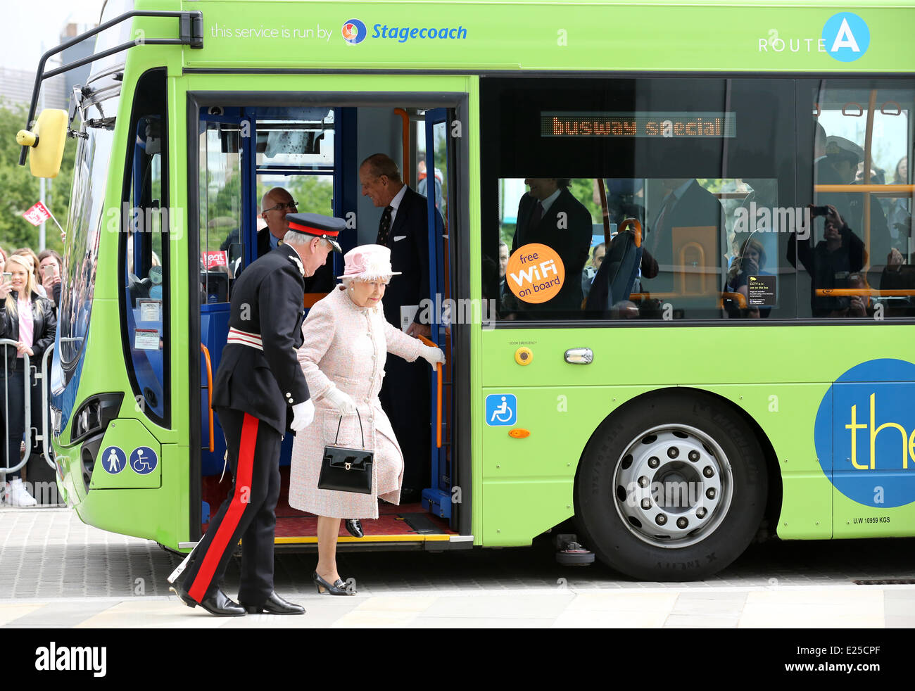 CAMBRIDGE - UK -23 MAY 2013: ROTA: Queen Elizabeth II arrives by guided ...
