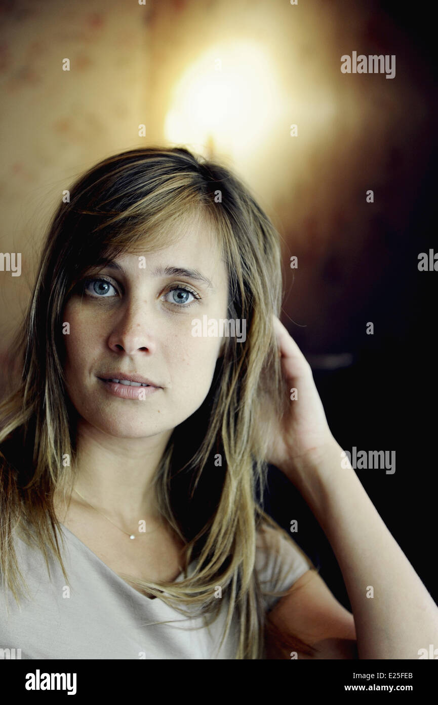 Julie France's Instagram, Twitter & Facebook on IDCrawl