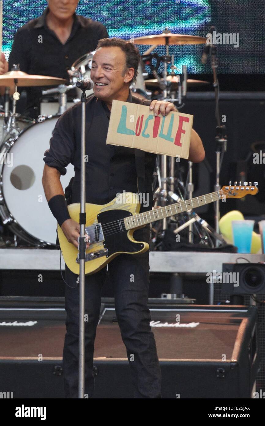 Bruce springsteen france hi-res stock photography and images - Alamy