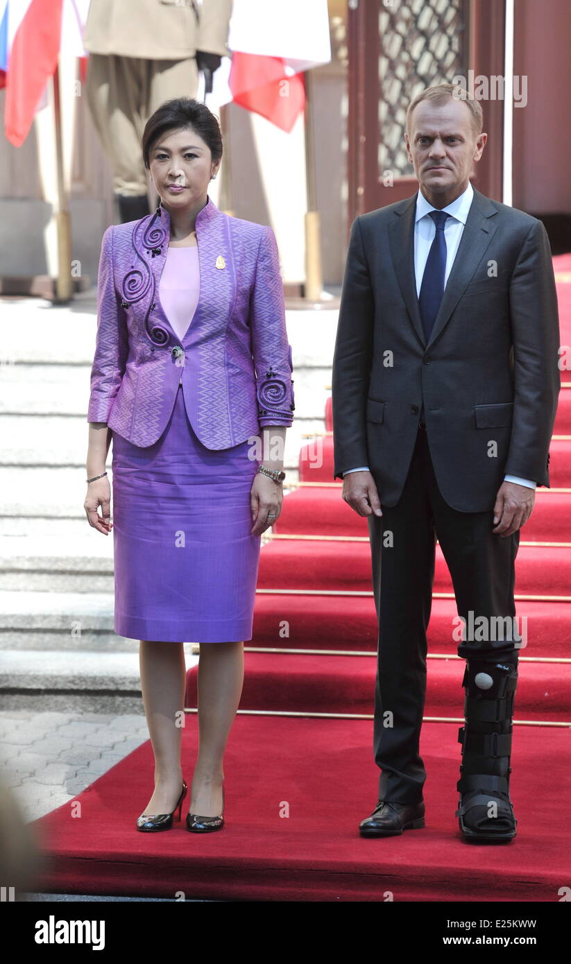 Prime Minister of Thailand Yingluck Shinawatra is greeted by the Prime ...