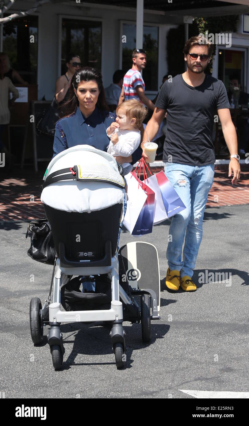 Scott Disick is seen joining Kourtney Kardashian and their daughter ...