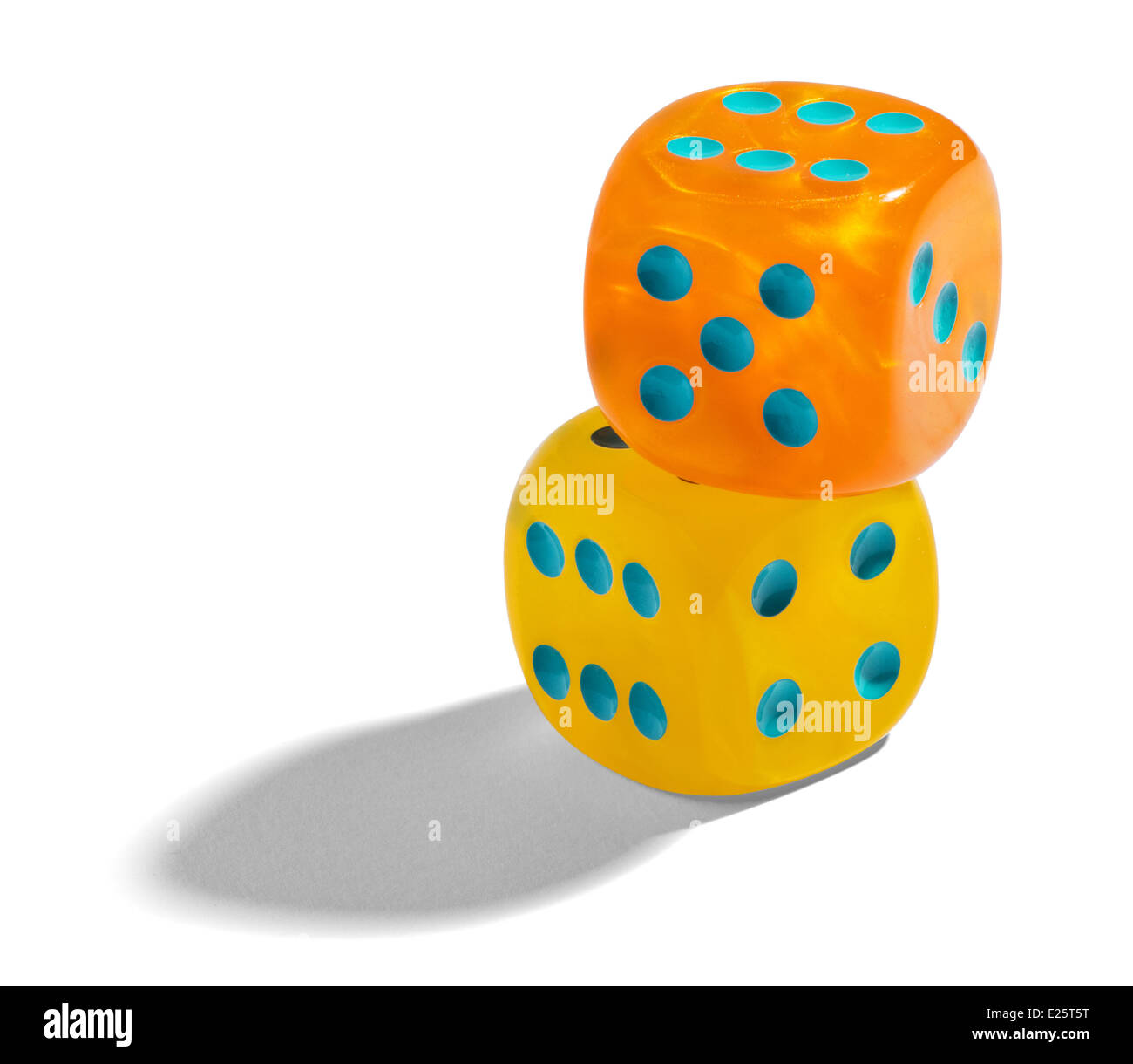 Yellow dice hi-res stock photography and images - Alamy