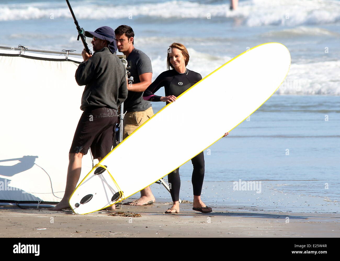 Helen Hunt filming and directing her new movie 'Ride' on Venice Beach ...