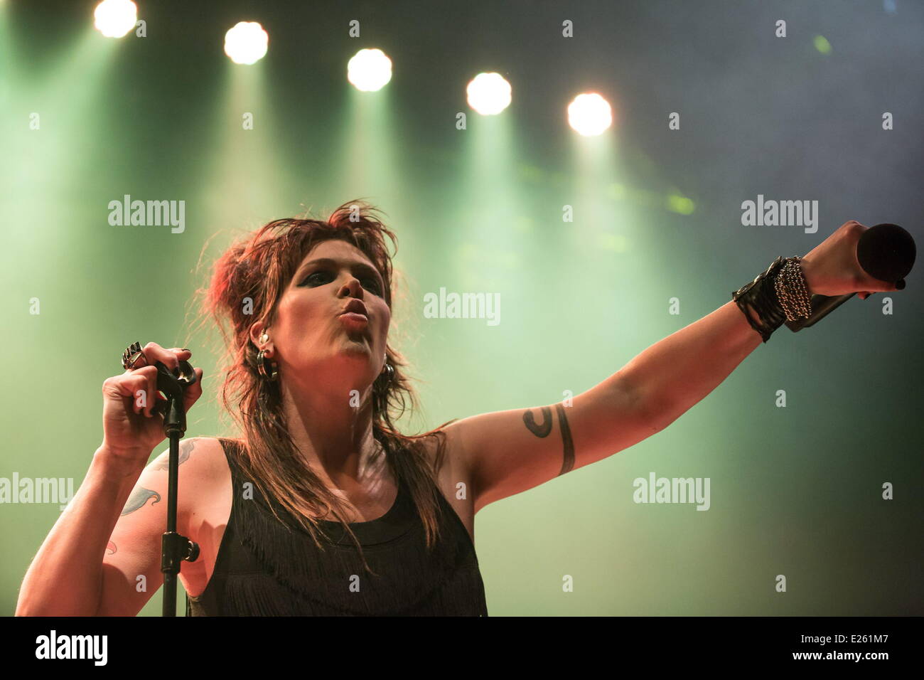 Beth hart hi-res stock photography and images - Alamy