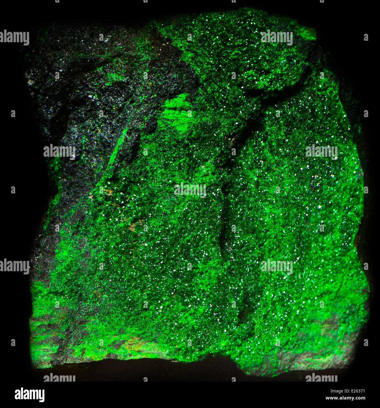 Uvarovite (green garnet), crystallization Stock Photo - Alamy