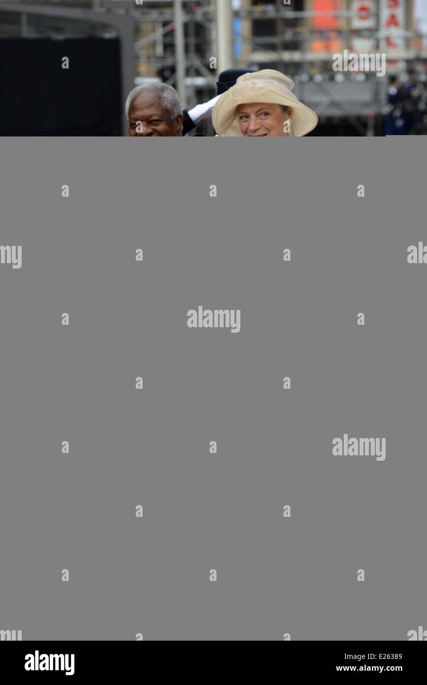 Kofi Annan and wife Nane Lagergren at the inauguration/inhuldiging at ...