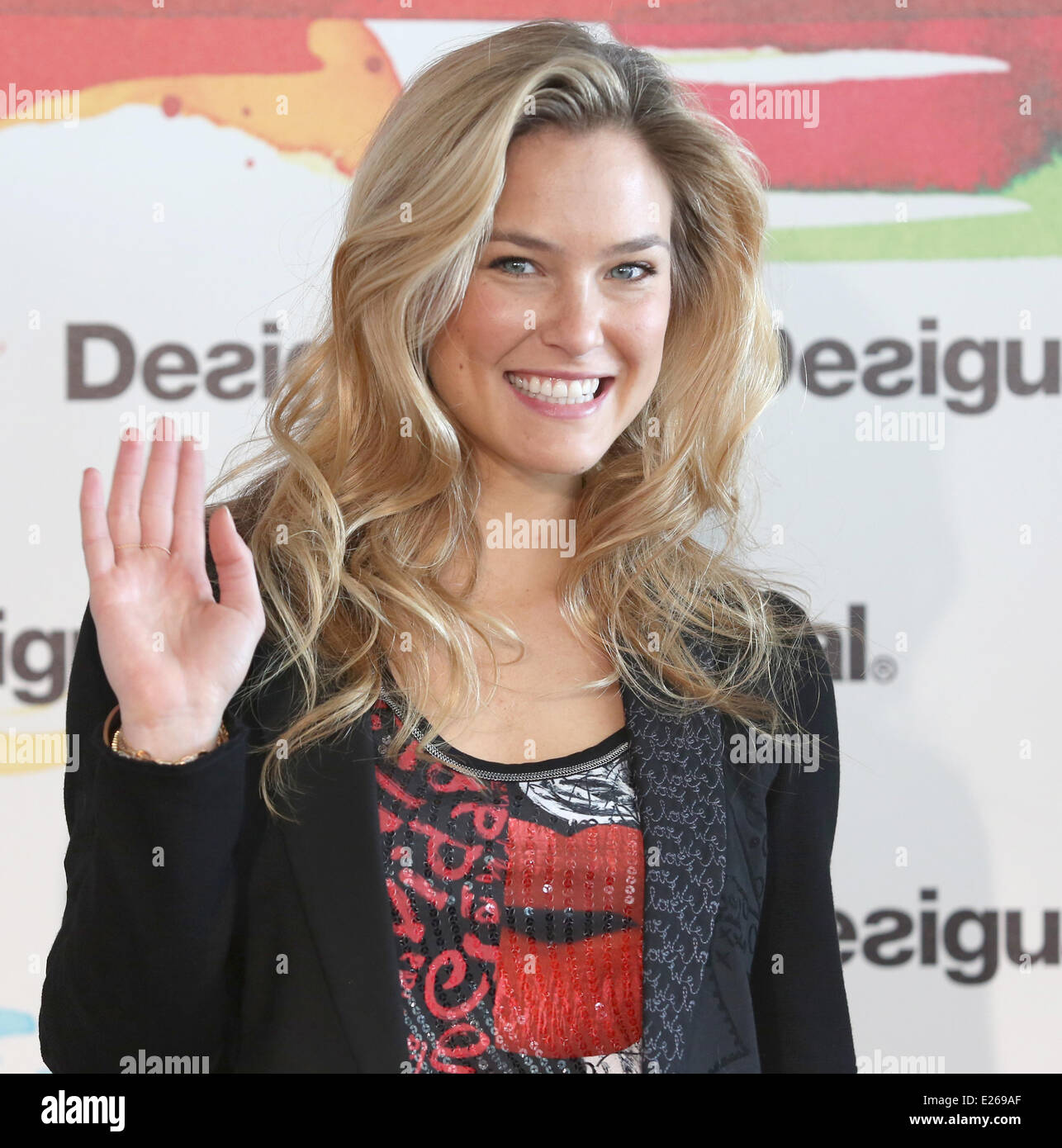 Israeli model Bar Refaeli presents 'We Love' for Spanish clothing ...