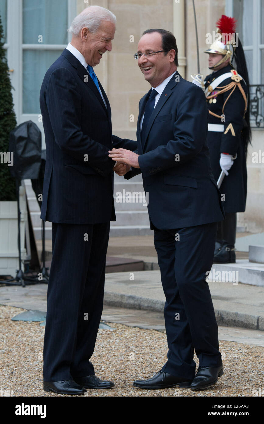 France's president Francois Hollande (R) and US vice-president Joe ...