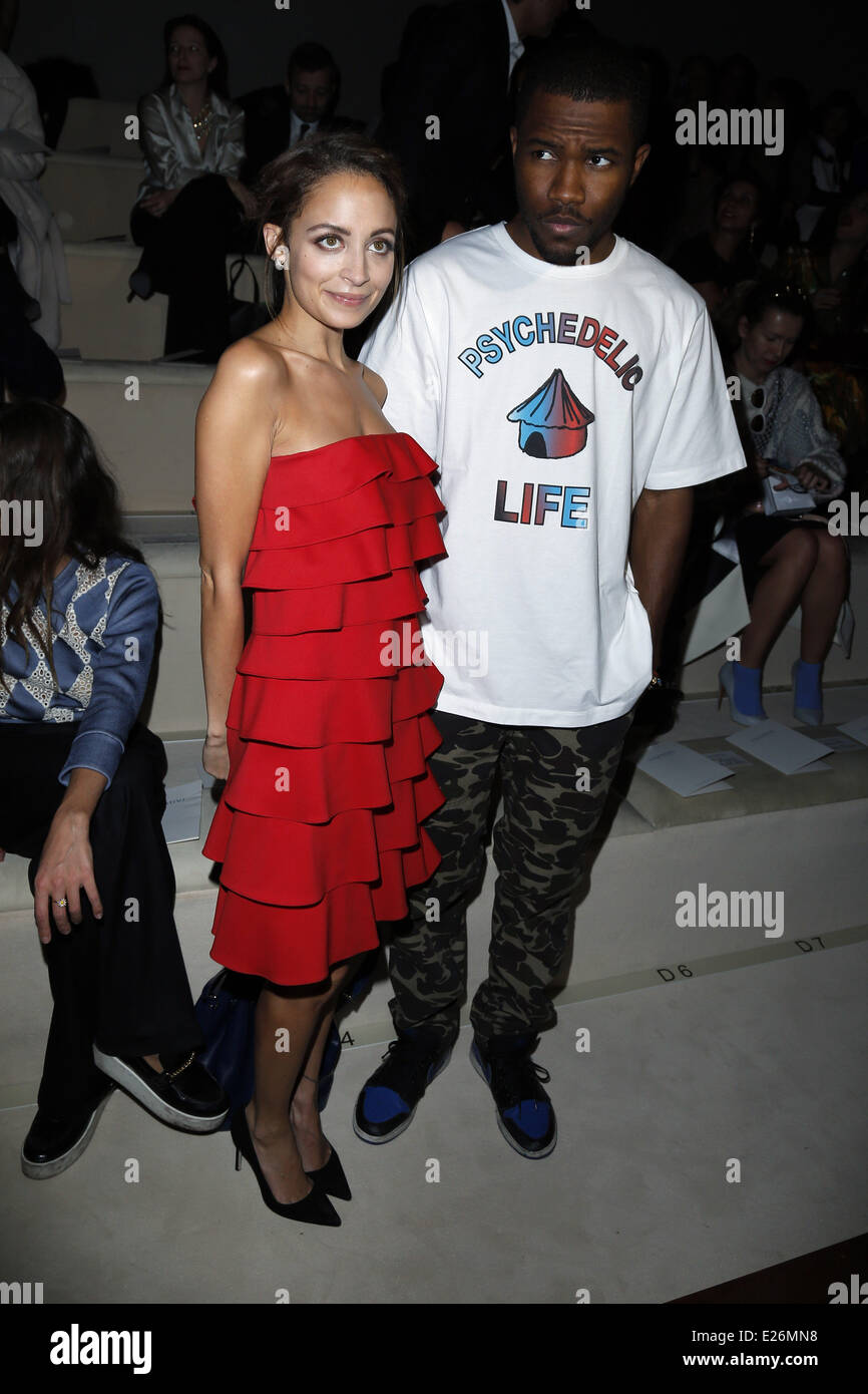 Paris Fashion Week - Autumn/Winter 2013 - Valentino - Front Row ...