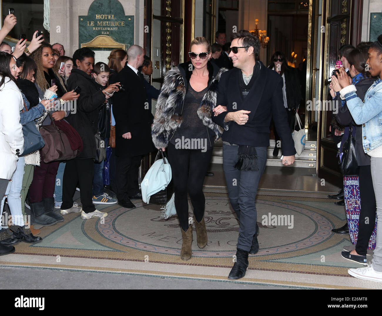 Kate Moss and Jamie Hince leave their hotel Featuring: Kate Moss,Jamie ...