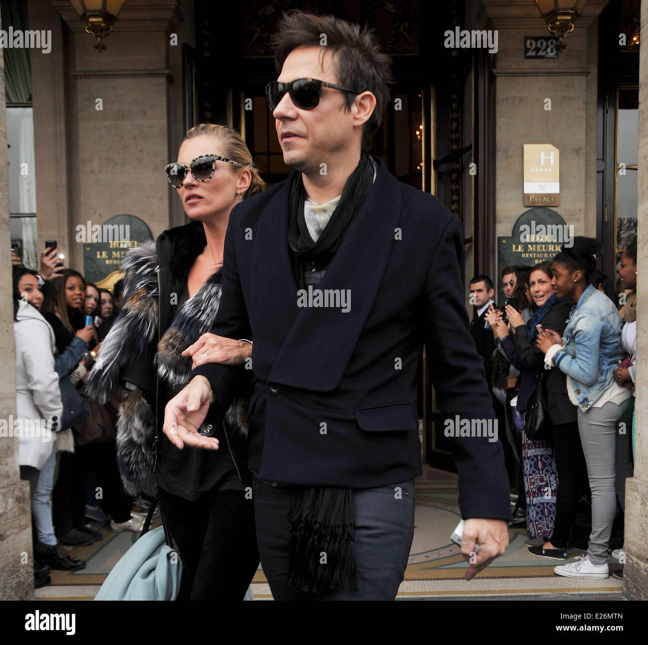 Kate Moss and Jamie Hince leave their hotel Featuring: Kate Moss,Jamie ...