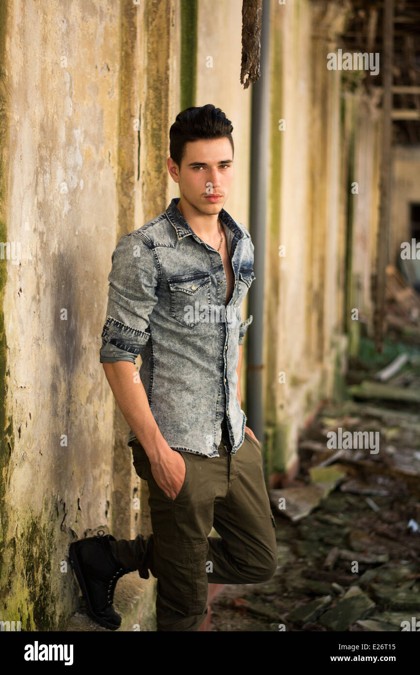 Man alone standing model hi-res stock photography and images - Alamy