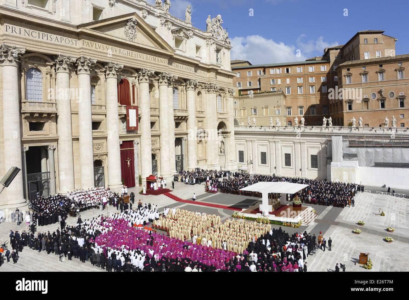 The inauguration of Pope Francis in St Peter's Square Featuring ...