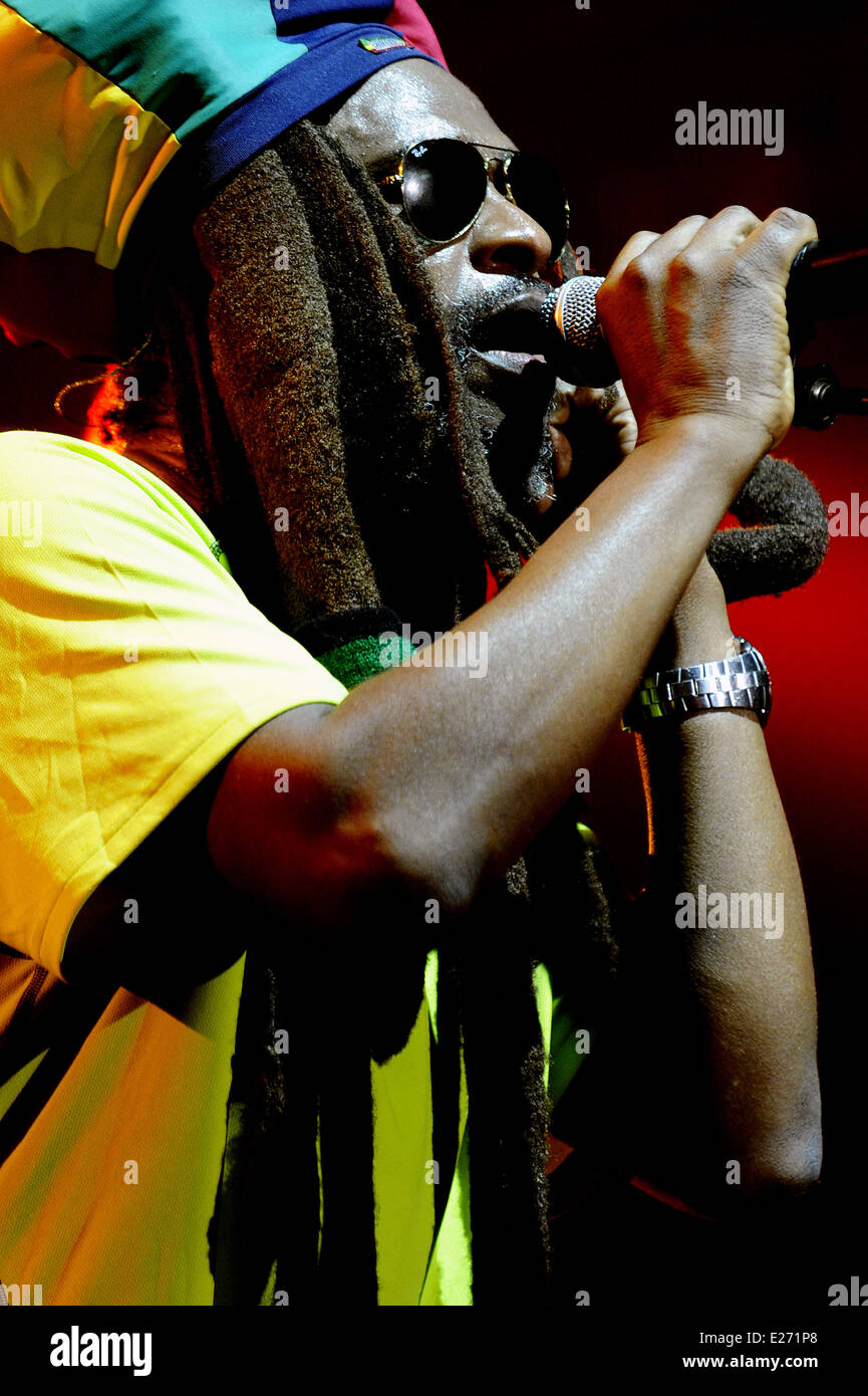 Steel Pulse performing Live in concert Featuring: Steel Pulse Where ...
