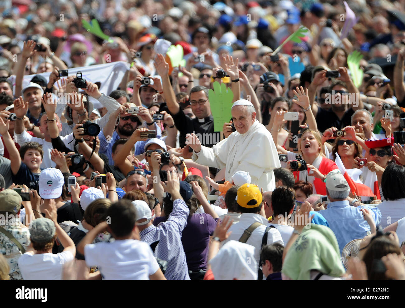 Pope Francis leads the weekly general audience at the Vatican Featuring ...