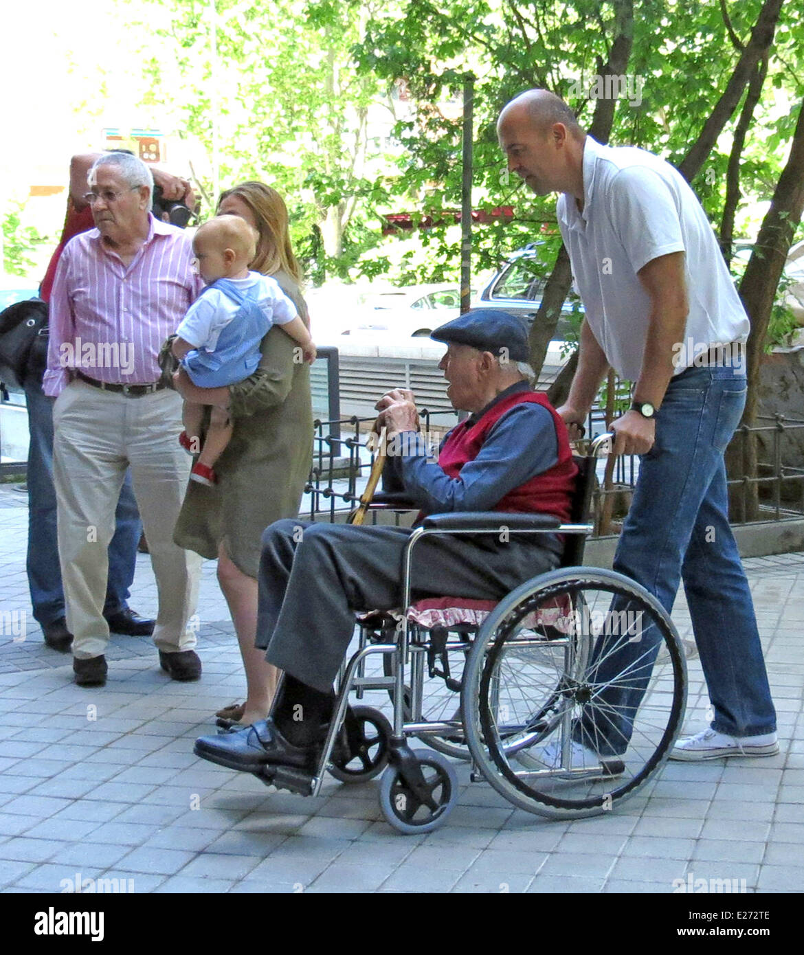 Real Madrid football legend Alfredo Di Stefano enjoys a day with his ...