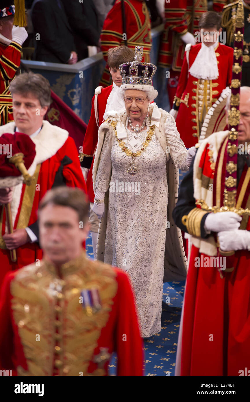 Queen Elizabeth arrives for the annual State Opening of Parliament ...