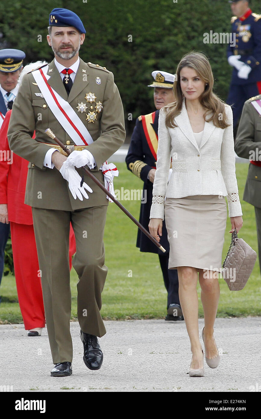 Spanish Prince Felipe and Princess Letizia during the swearing-in ceremony of the Royal Guard in ...