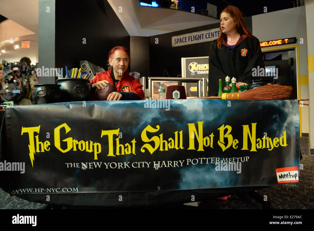 Eternal pop group hi-res stock photography and images - Alamy