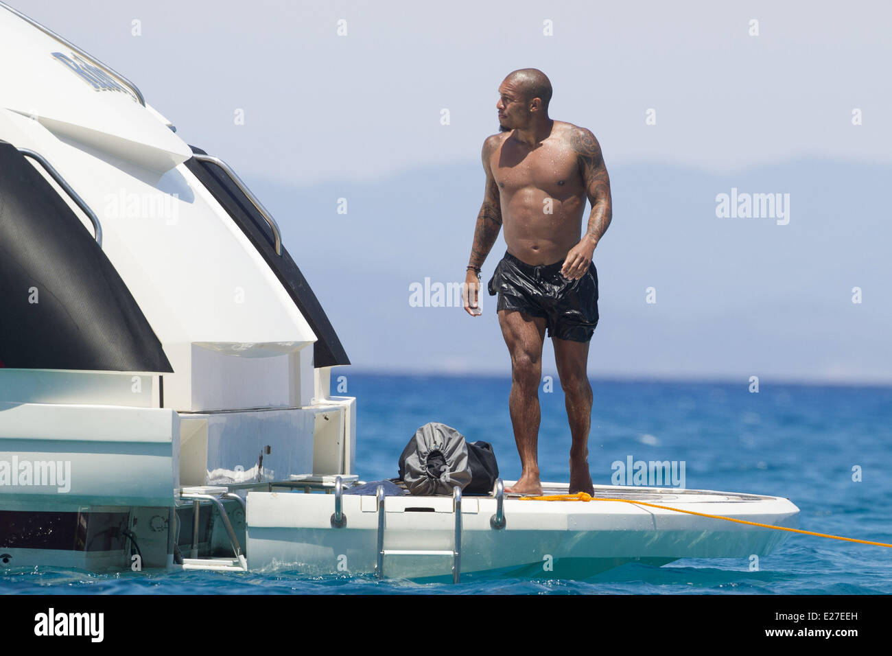 AC Milan teammates Kevin-Prince Boateng and Nigel de Jong on holiday ...