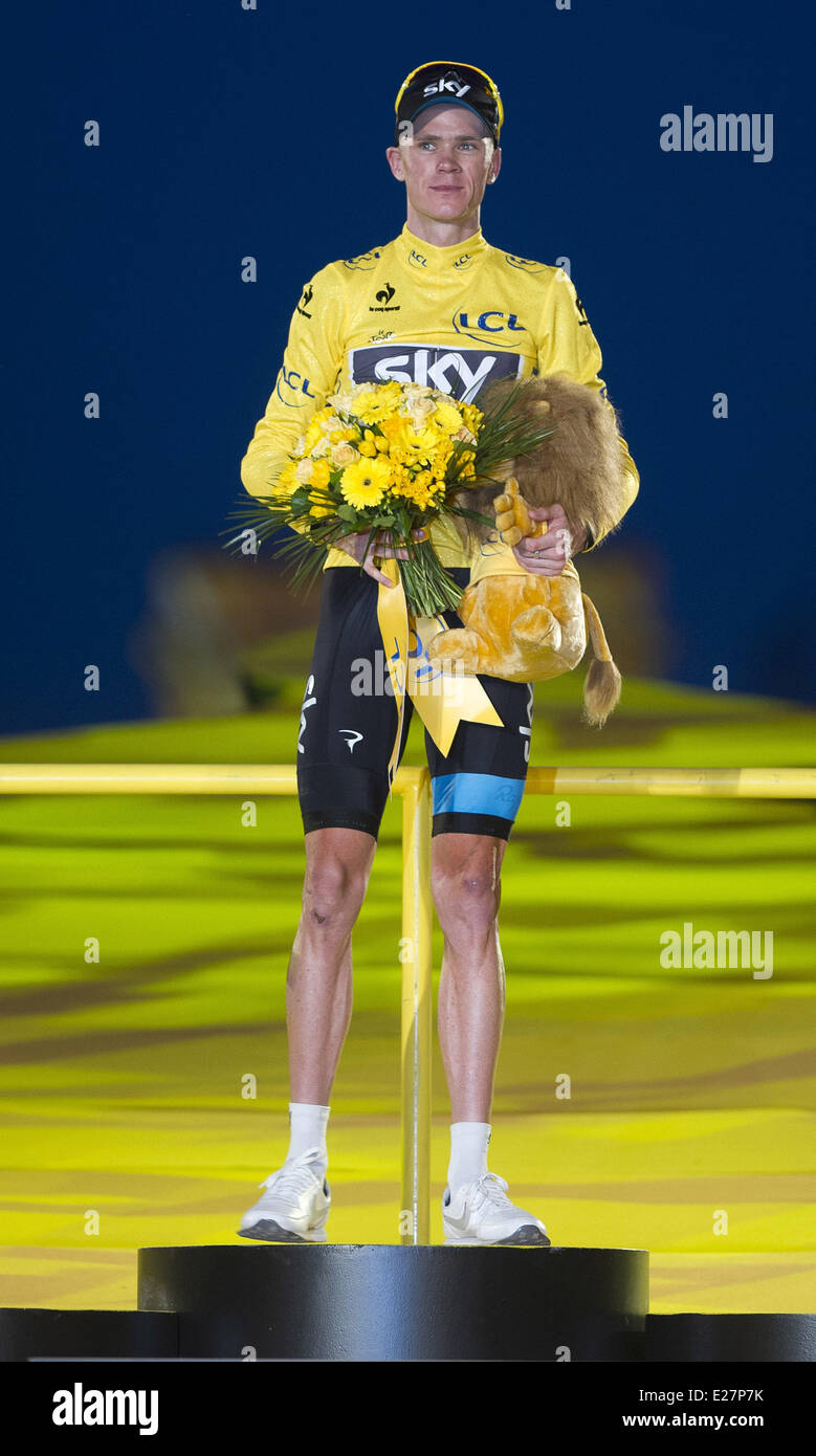 Tour de France 2013 - Stage Twenty One - Podium at the Champs-Elysees ...