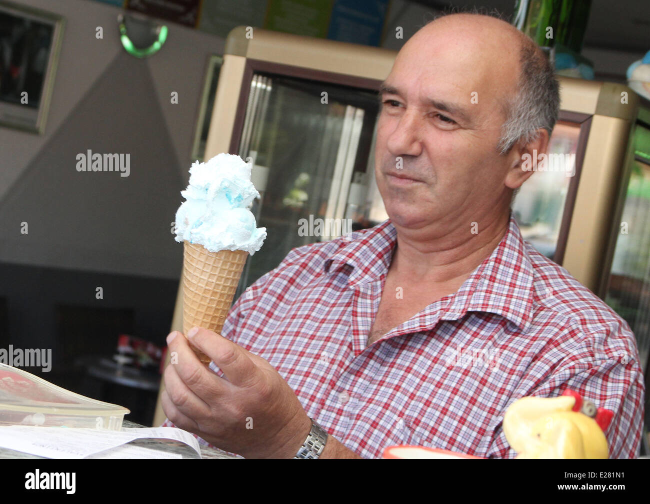 FACEBOOK 'FLAVOURED' ICE-CREAM Customers in Croatia are licking their ...