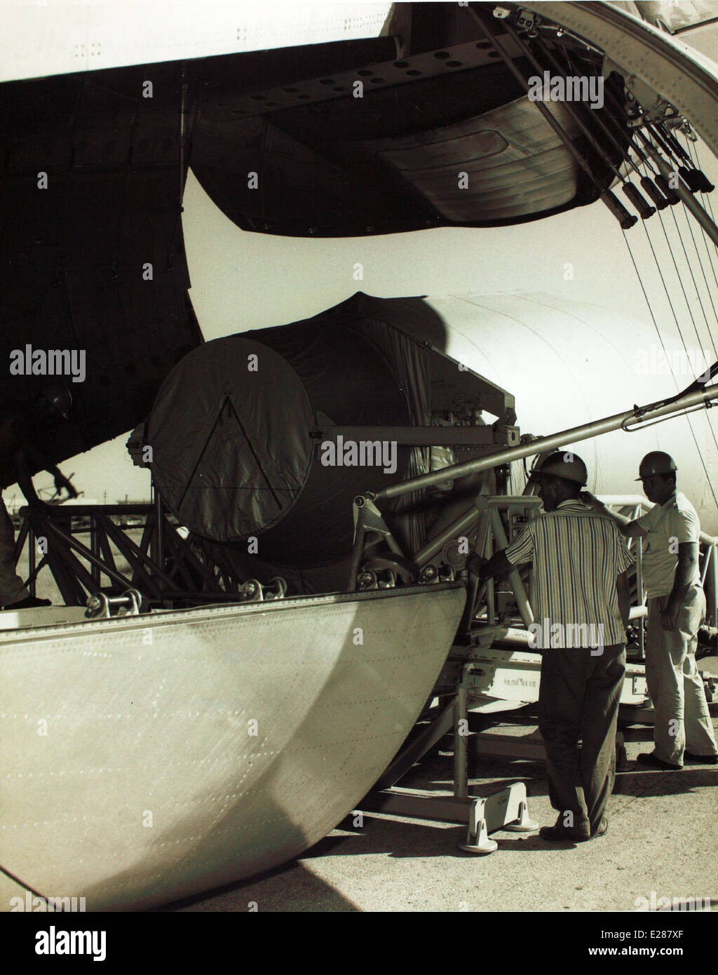 The Convair/General Dynamics Atlas 3E rocket is unloaded at Patrick Air ...