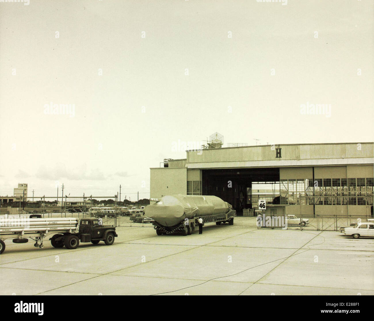 The Atlas 3E rocket is unloaded at Patrick Air Force Base in Florida ...