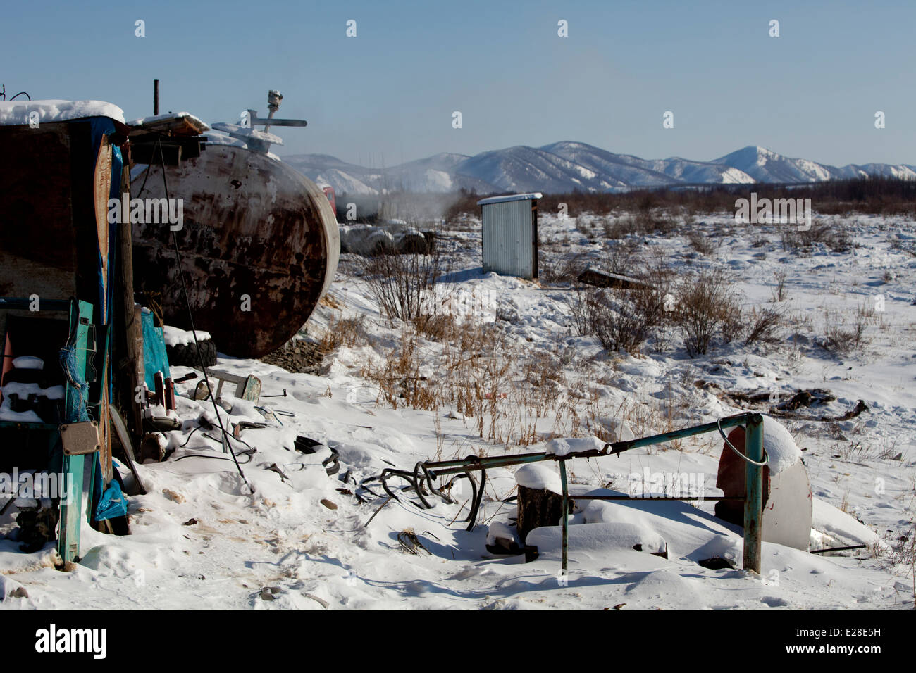 Long drop hi-res stock photography and images - Alamy