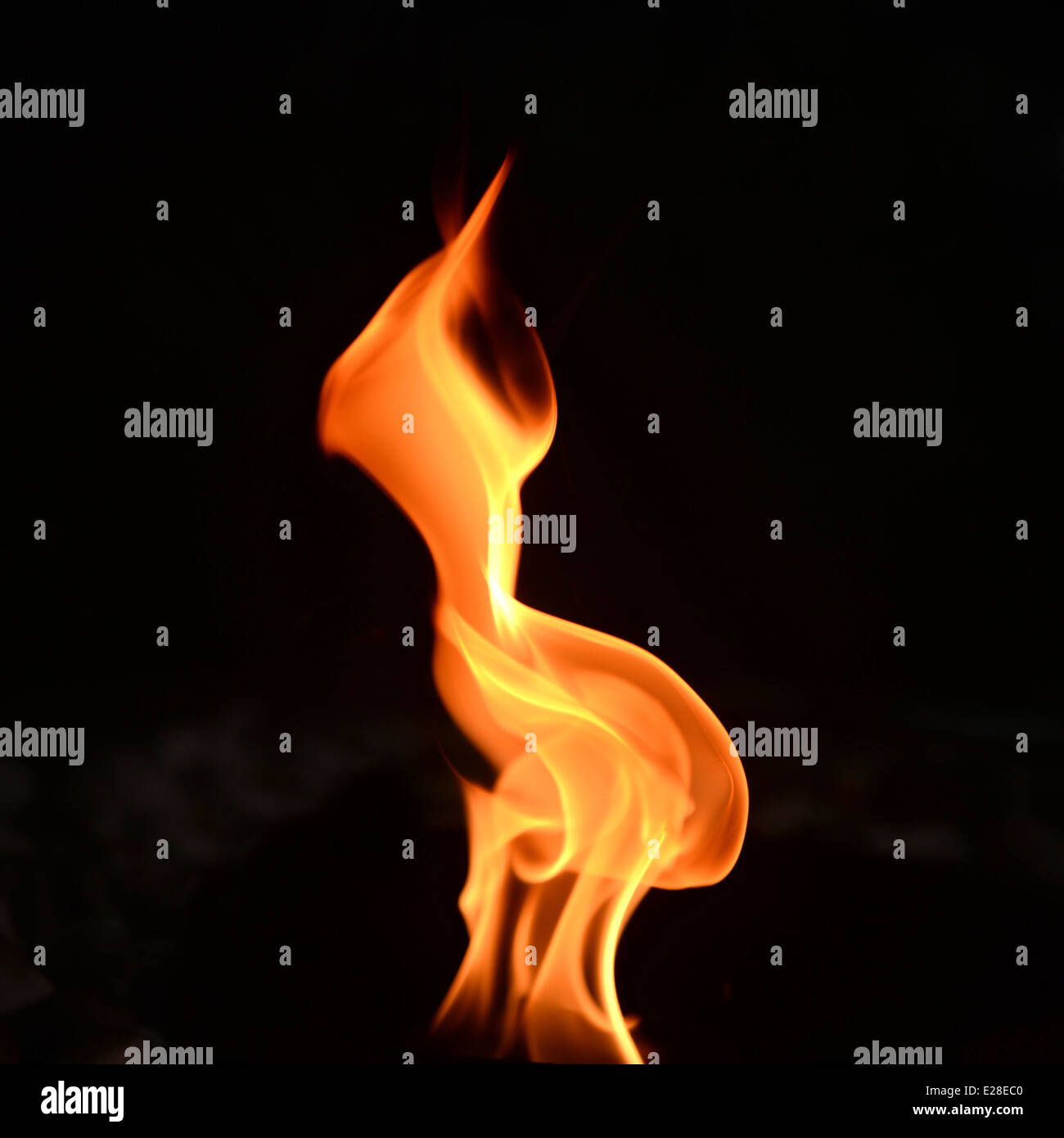 Fire warm up africa hi-res stock photography and images - Alamy