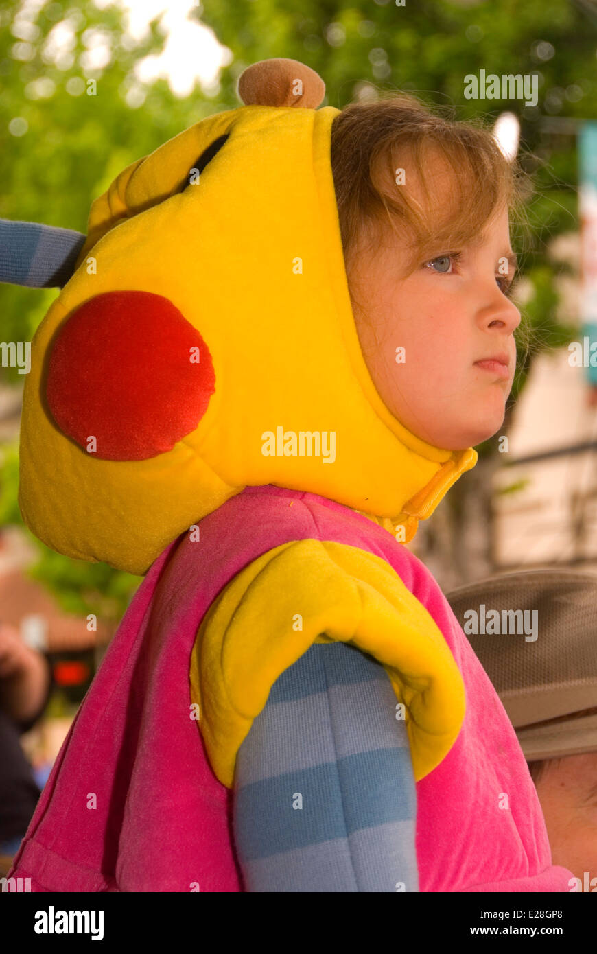 Parade viewer, Alien Daze UFO Festival, McMinnville, Oregon Stock Photo ...