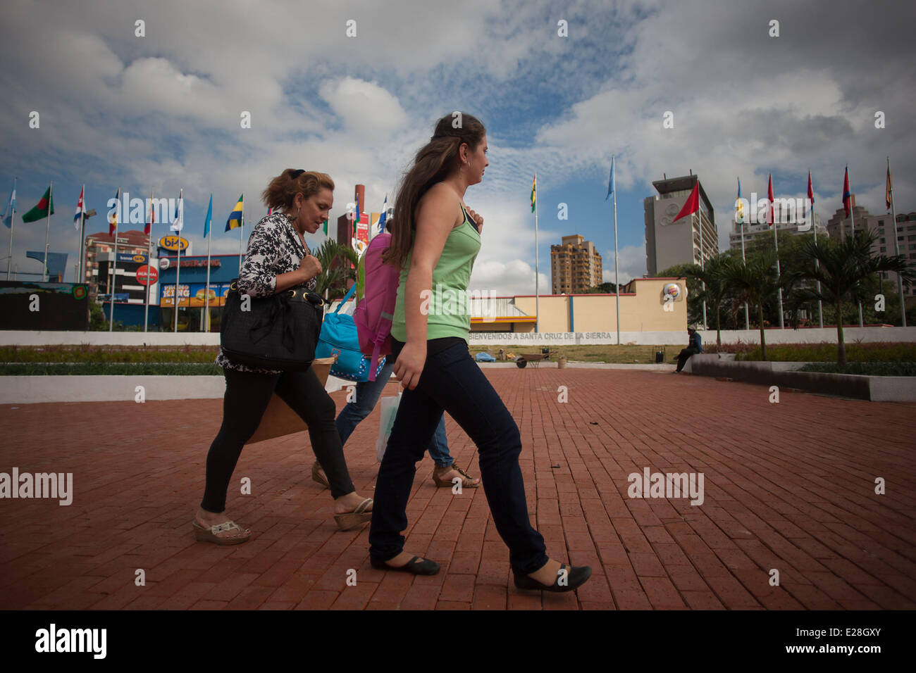 Santa Cruz, Bolivia. 16th June, 2014. Women walk at Plaza de las ...