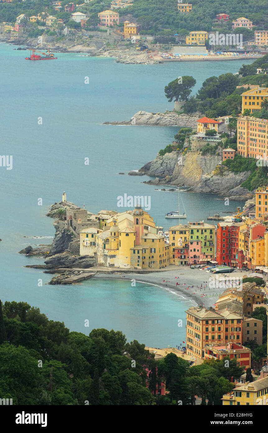 Camogli beach hi-res stock photography and images - Alamy