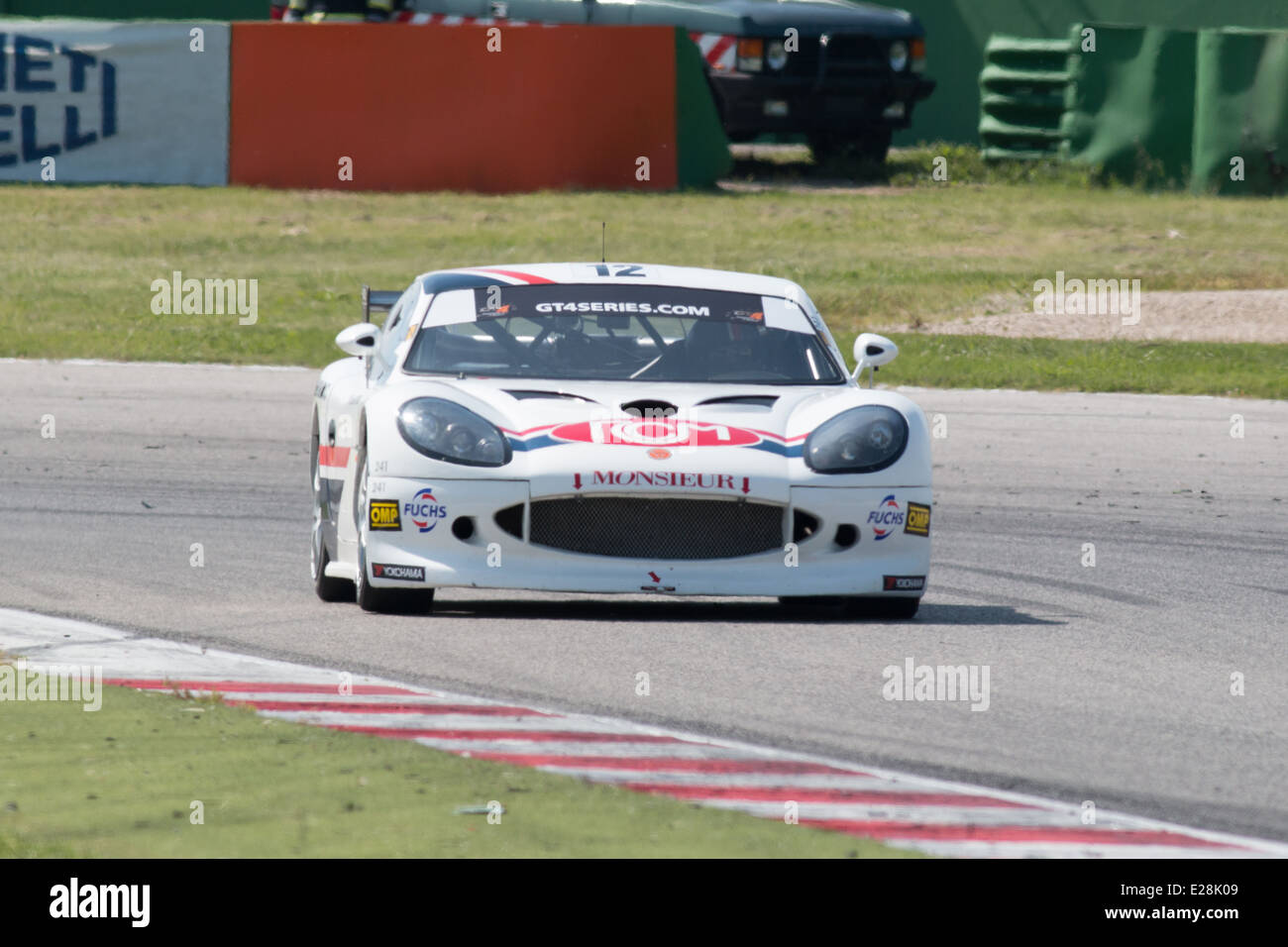 Ginetta gt4 race hi-res stock photography and images - Alamy