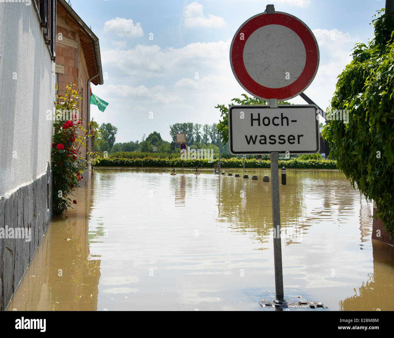 The rhine flood hi-res stock photography and images - Alamy