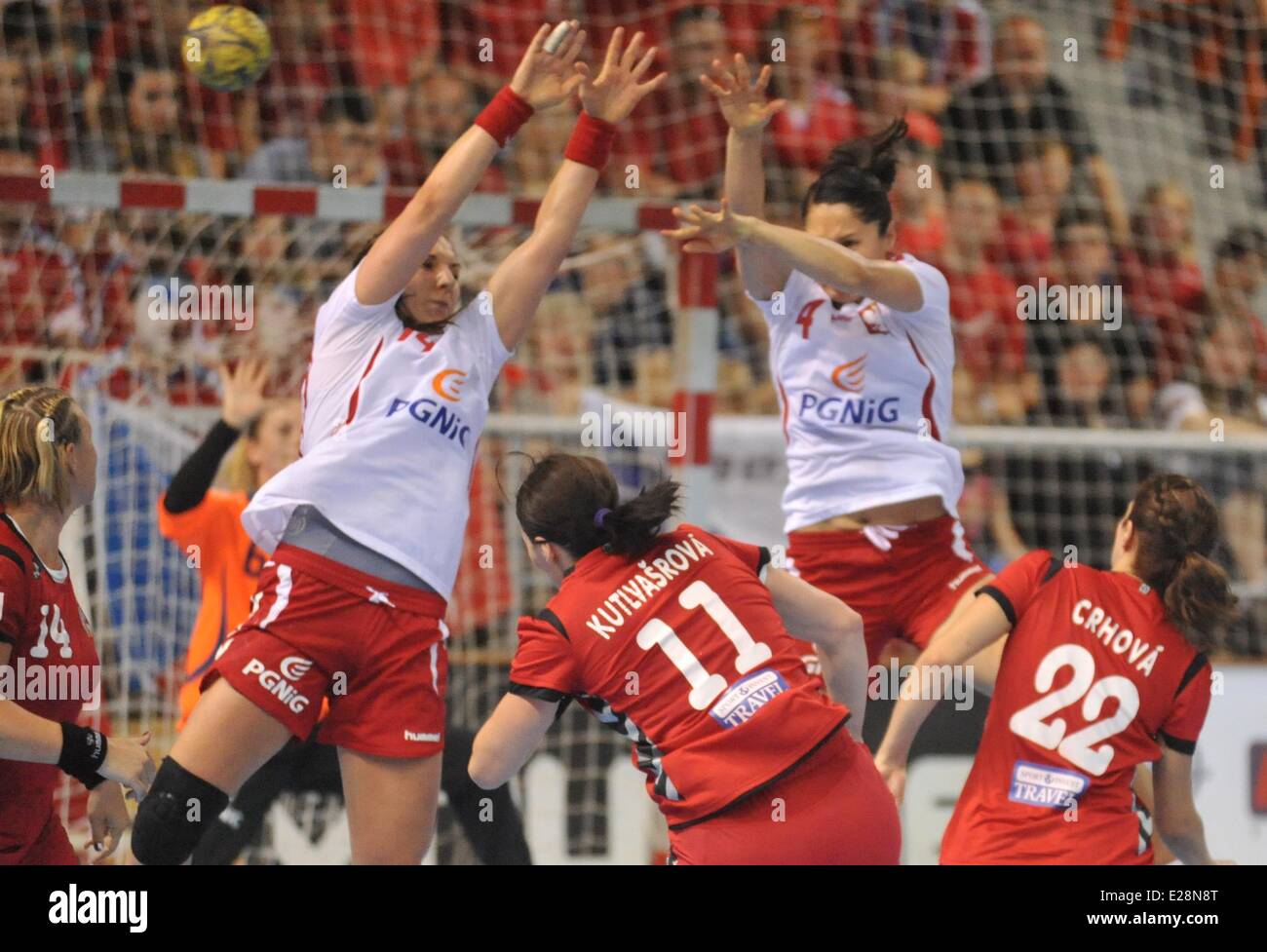 Handball Women Stock Photos & Handball Women Stock Images - Alamy