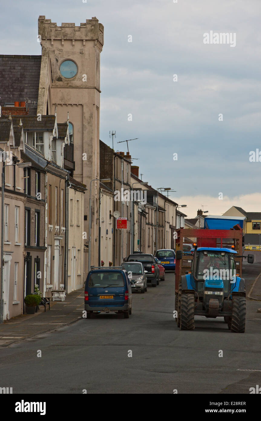 Village street northern ireland hi-res stock photography and images - Alamy