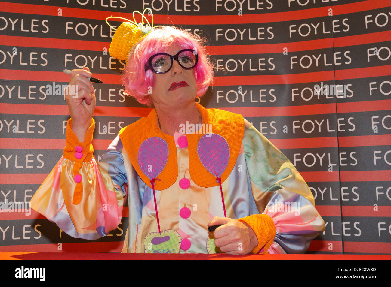 English artist Grayson Perry opens the Art Department of the new Foyles ...