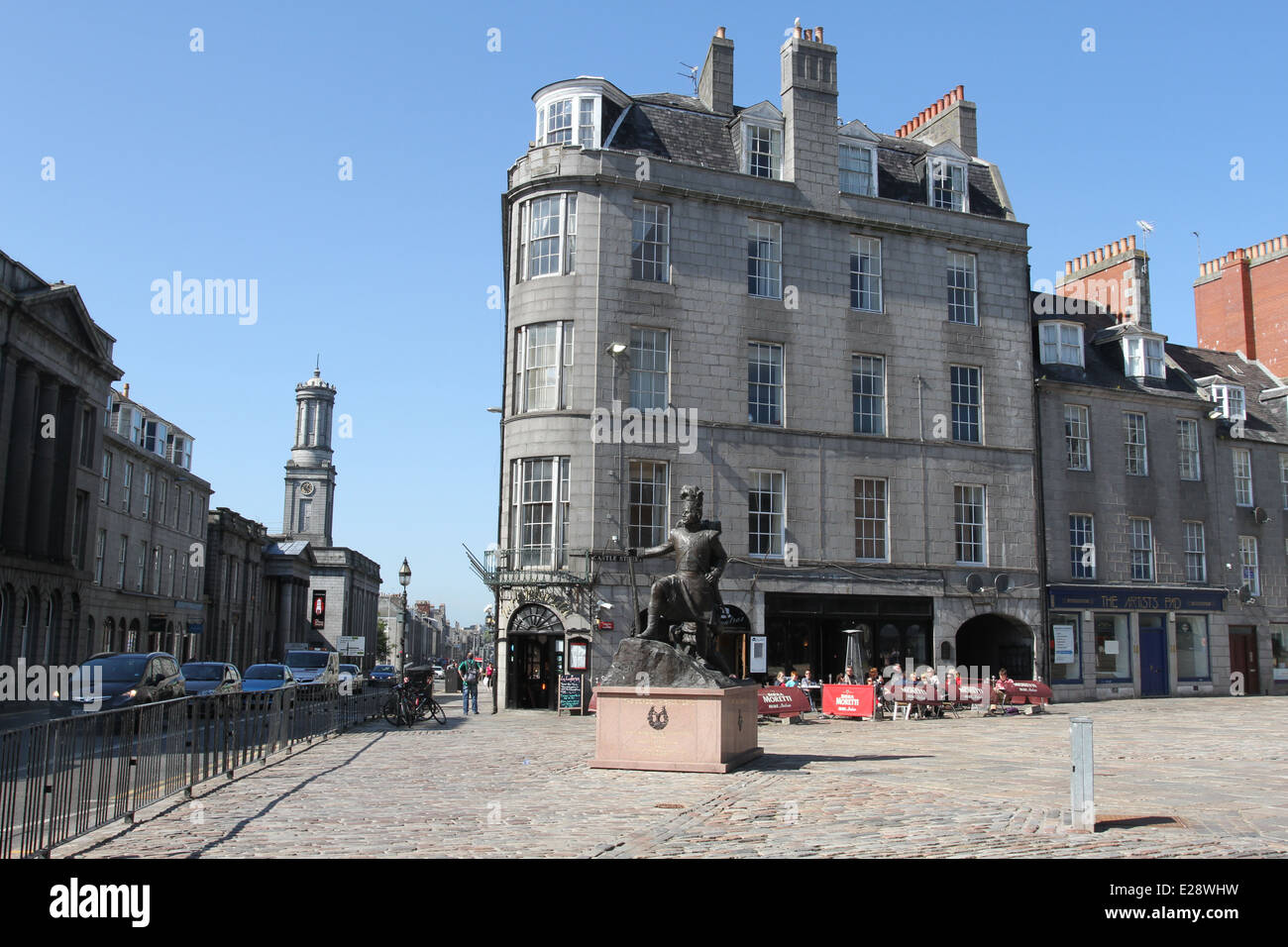 Castlegate aberdeen scotland hi-res stock photography and images - Alamy
